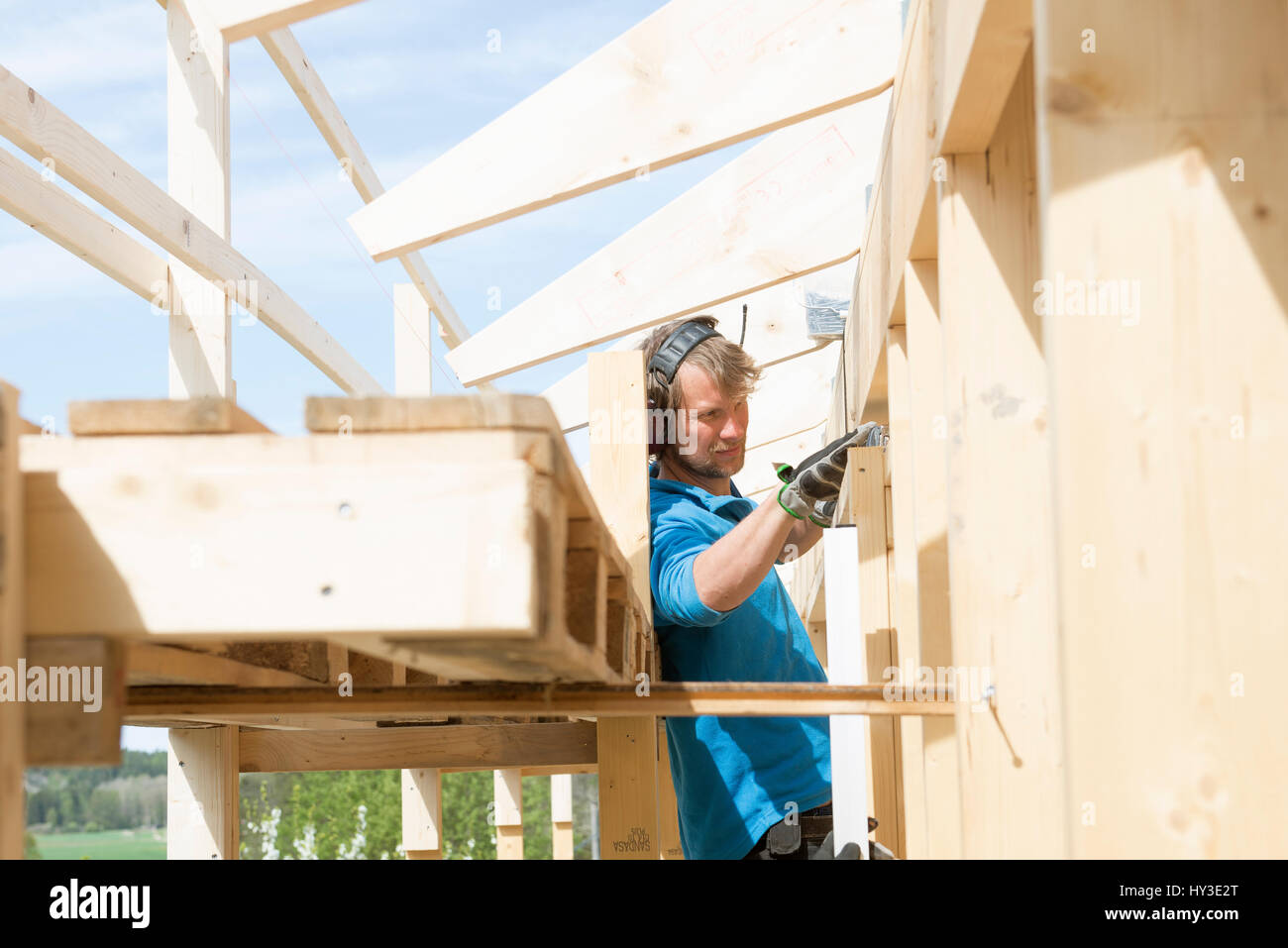 On working site hi-res stock photography and images - Alamy