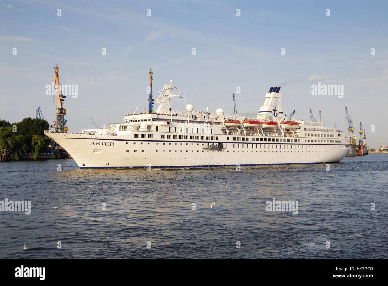 Ms astor cruise ship hi-res stock photography and images - Alamy