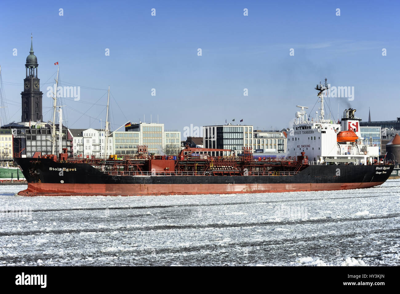 Tankschiff hi-res stock photography and images - Alamy