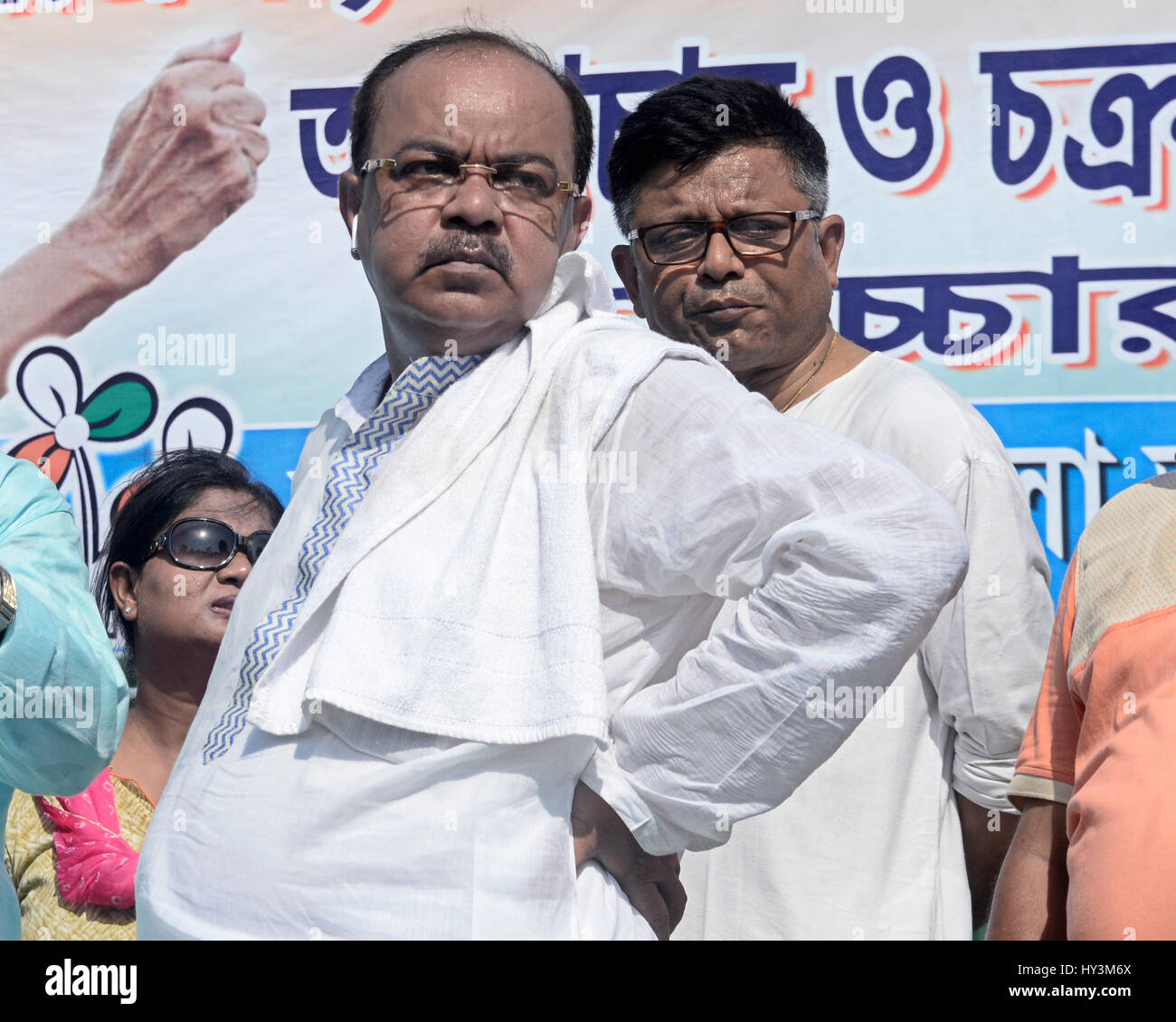 Kolkata, India. 31st Mar, 2017. Mayor of Kolkata Sovon Chatterjee takes ...