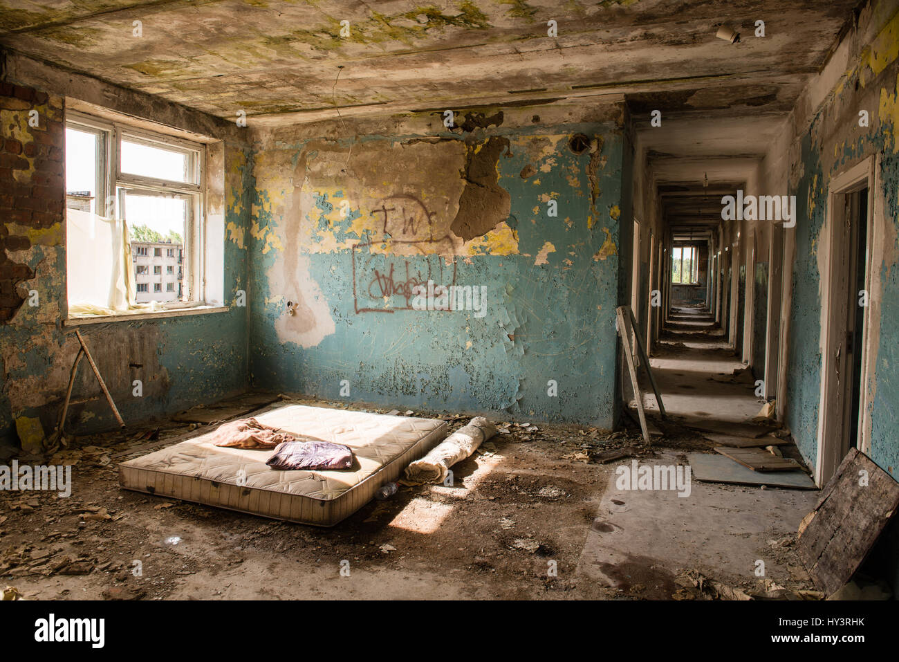 Hospital Operating Room Retro High Resolution Stock Photography and ...