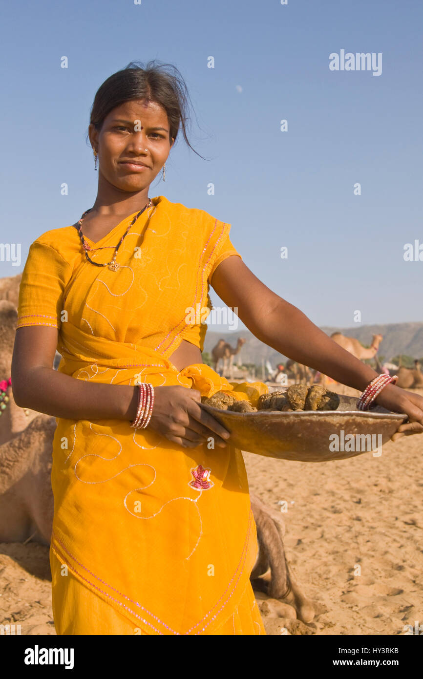 Camel dung hi-res stock photography and images - Alamy