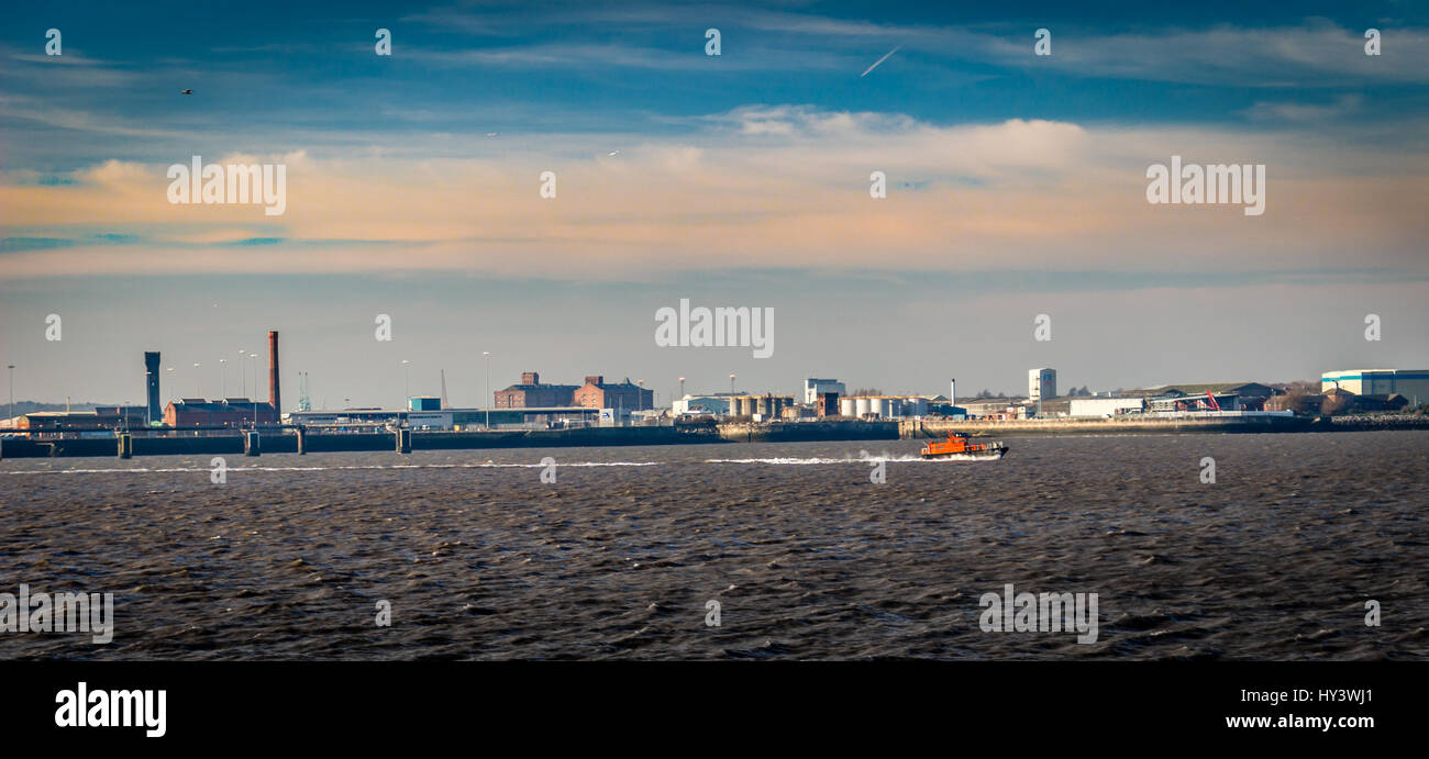 Looking out across the River Mersey from the Albert Dock Stock Photo ...
