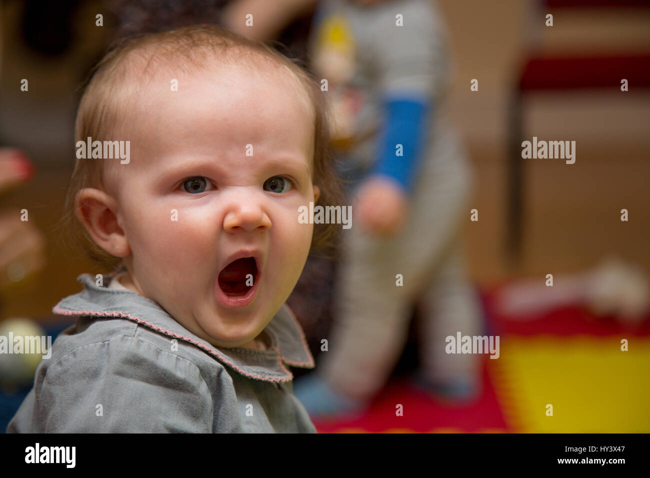 Yawn class hi-res stock photography and images - Alamy