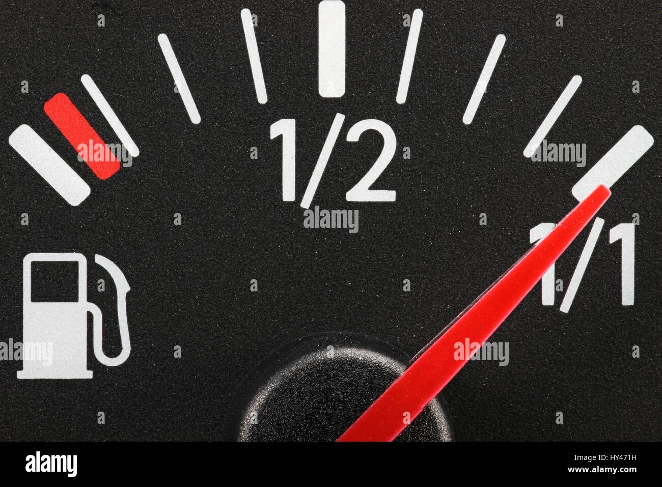 fuel gauge in car dashboard - full Stock Photo - Alamy