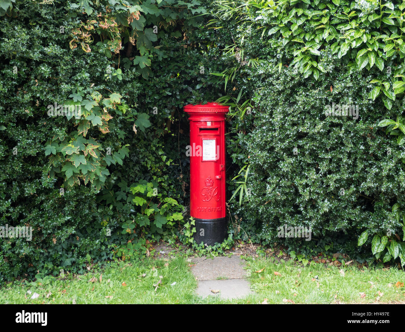 Red Post Box Stock Photo Alamy red-post-box-stock-photo-alamy
