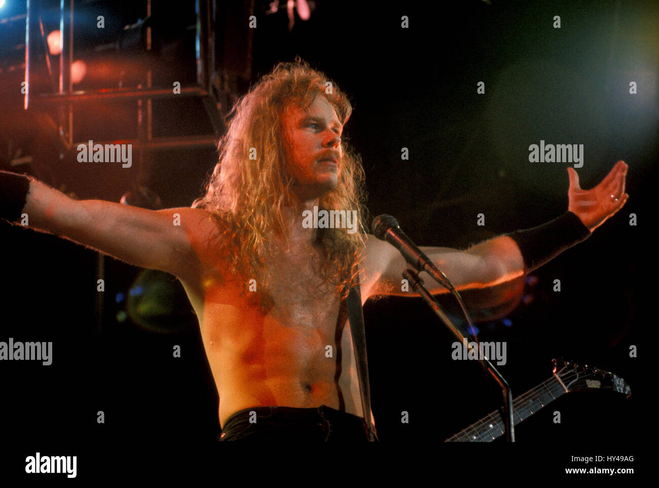 Metallica performing live 1989 hi-res stock photography and images - Alamy