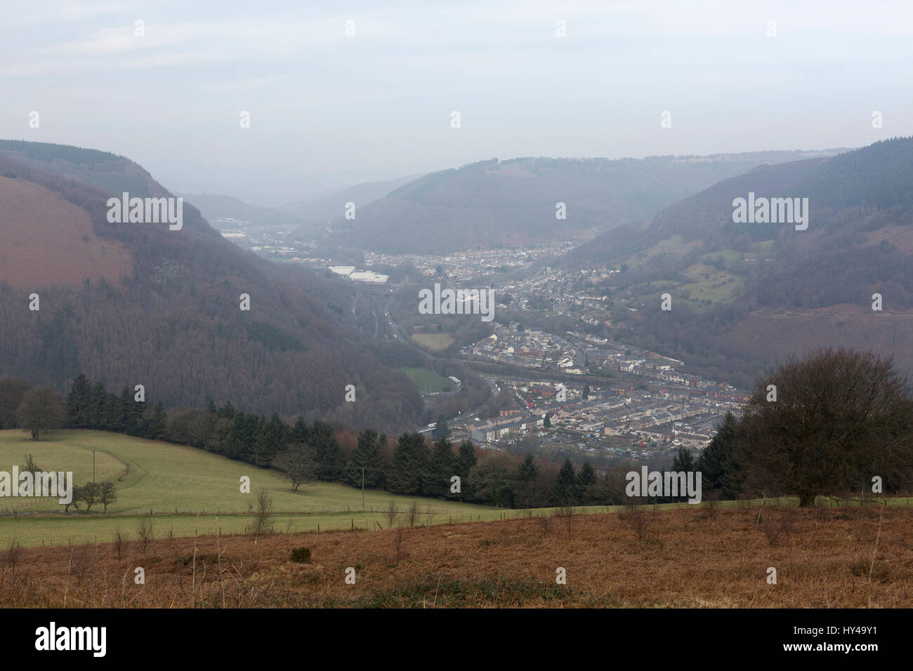 looking down into a valley with houses Stock Photo - Alamy