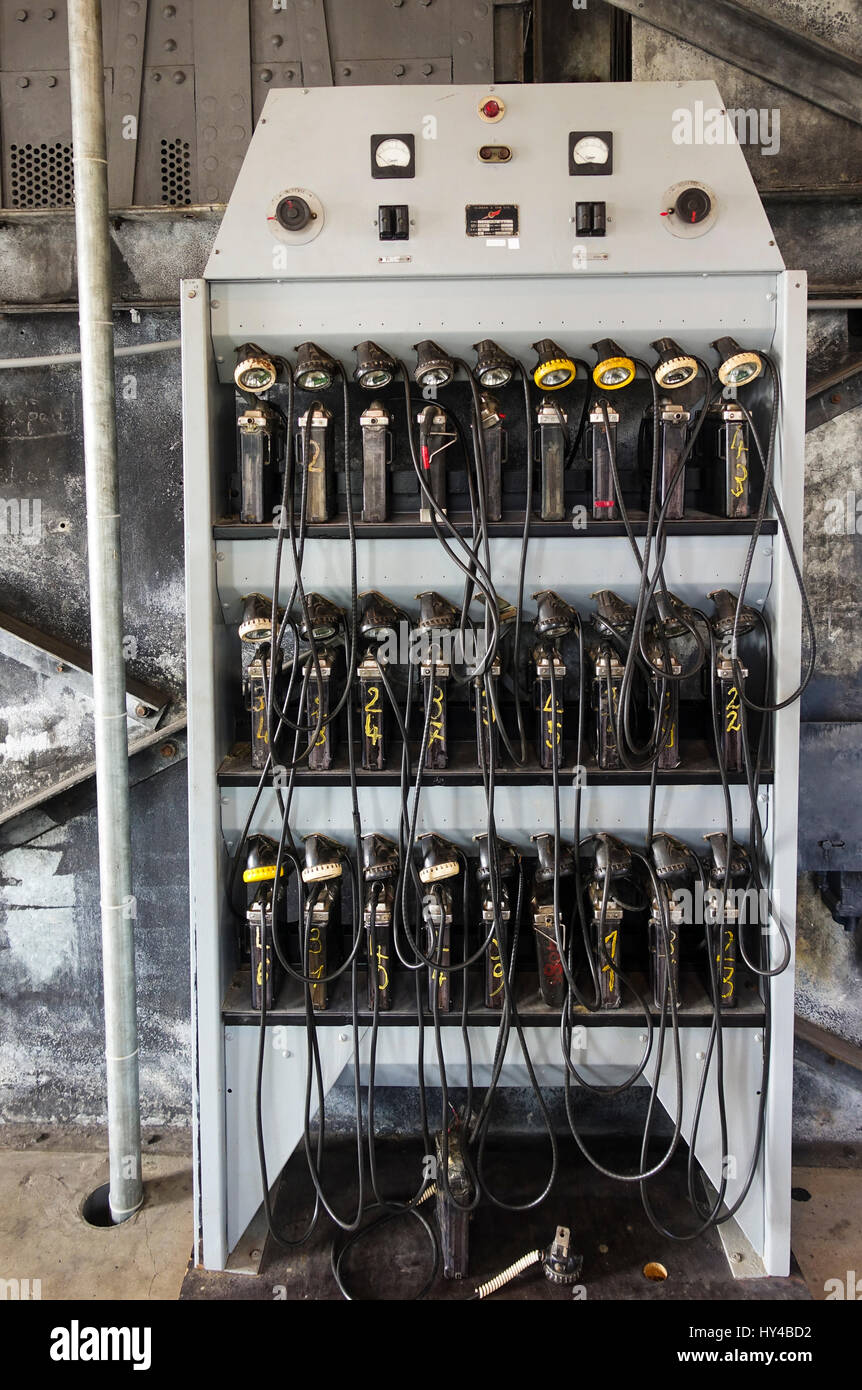 Miners with pit lamps hi-res stock photography and images - Alamy