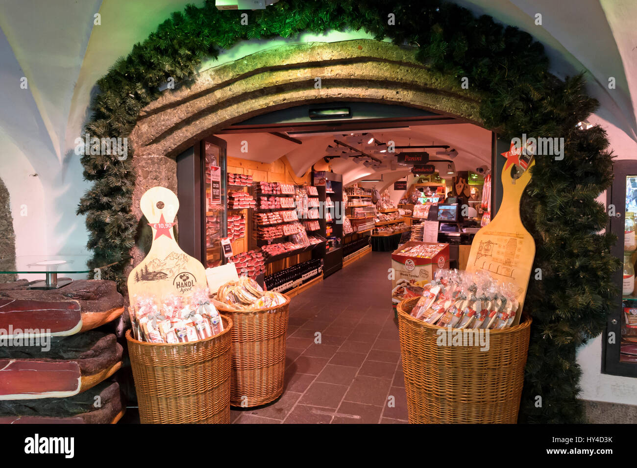 Handl tyrol hi-res stock photography and images - Alamy