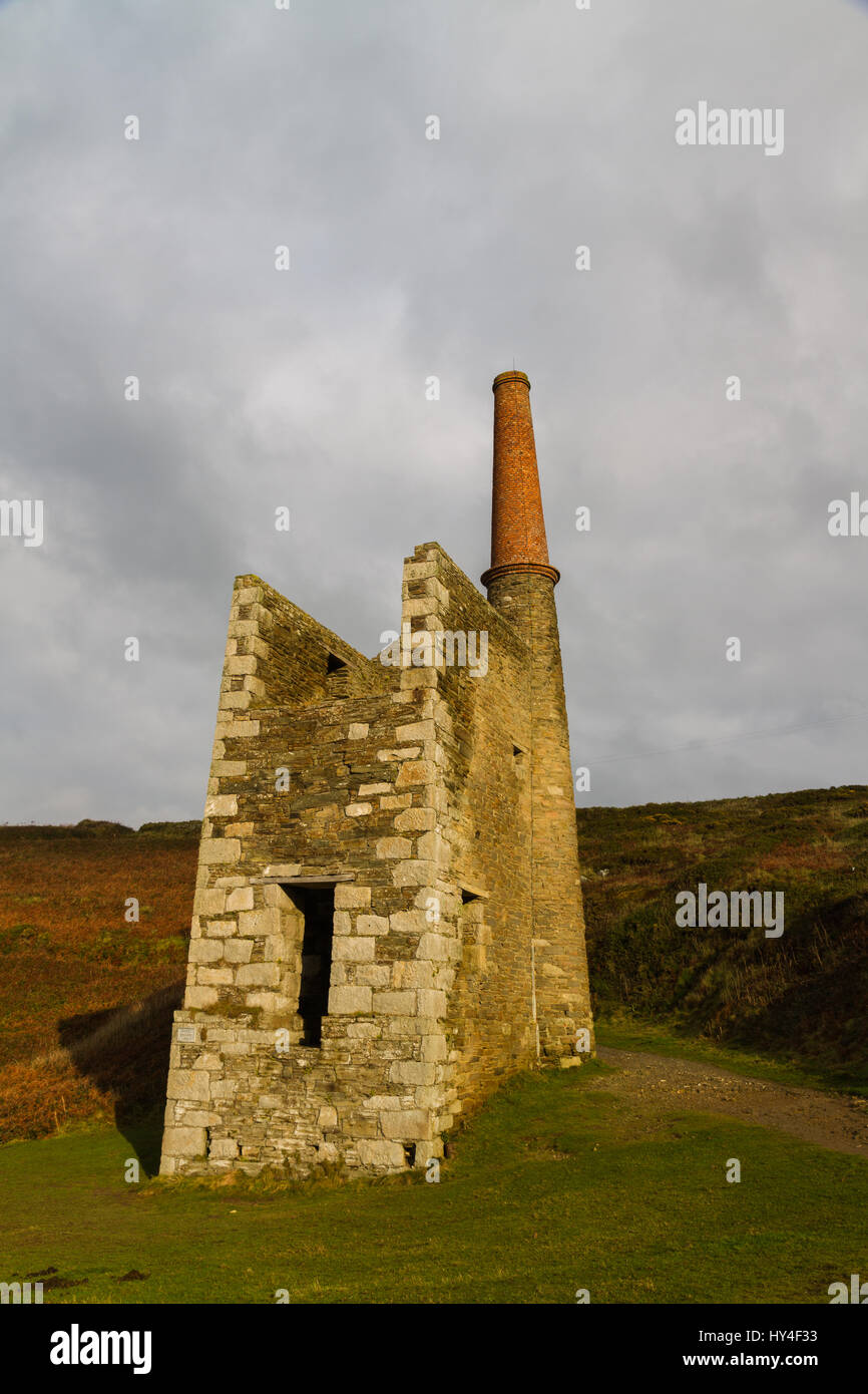 Ruined beam engine house for Wheal Prosper Tin Mine. Rinsey, Cornwall ...