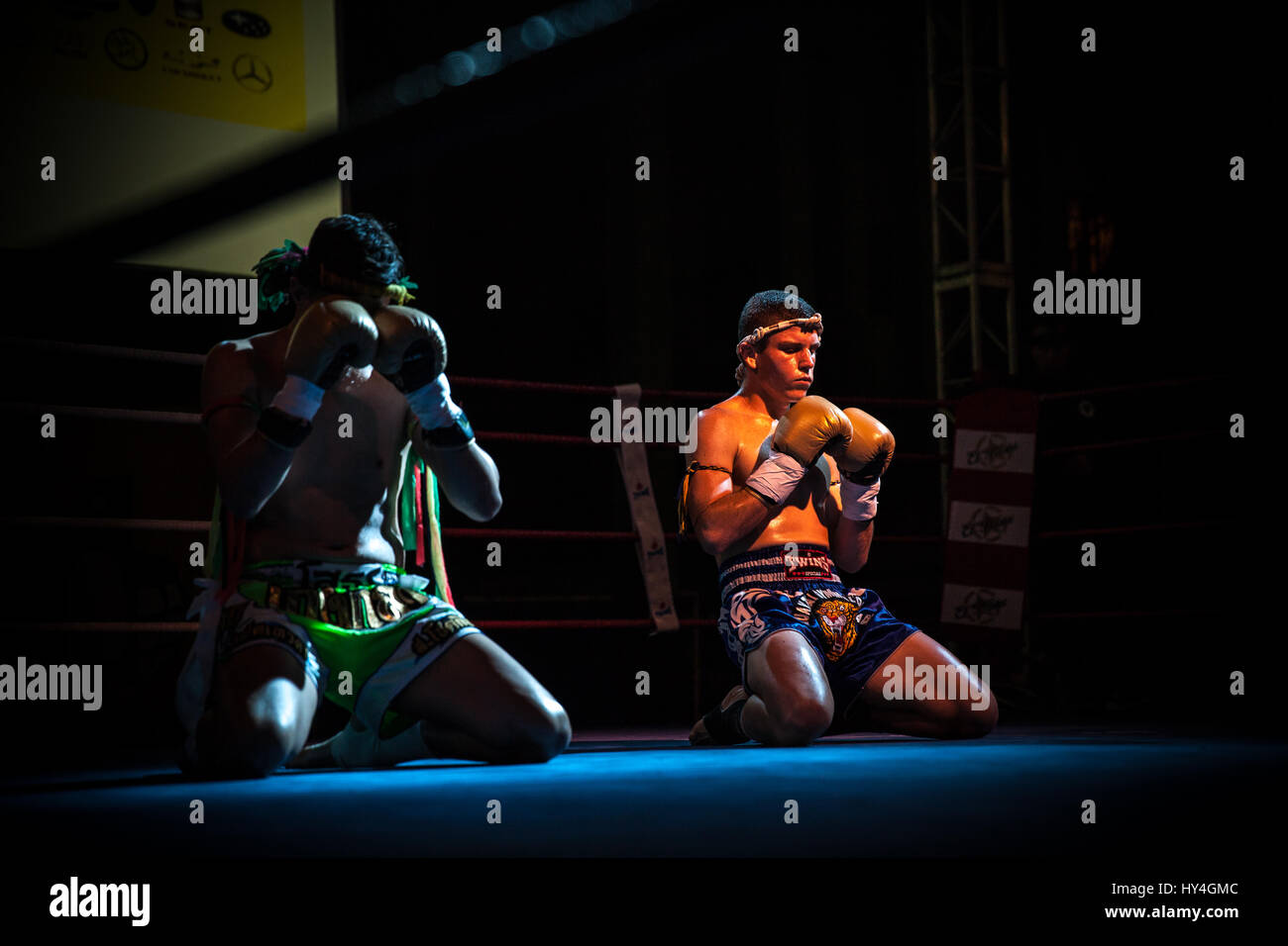 male versus male kickboxing match Stock Photo - Alamy