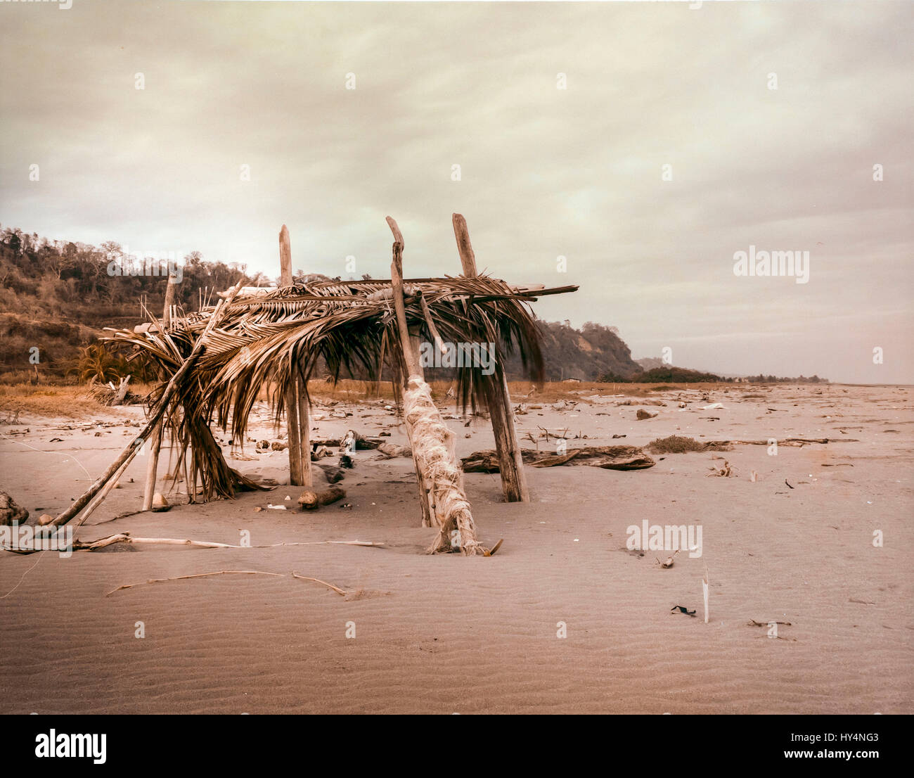 South american indian hut huts hi-res stock photography and images - Alamy