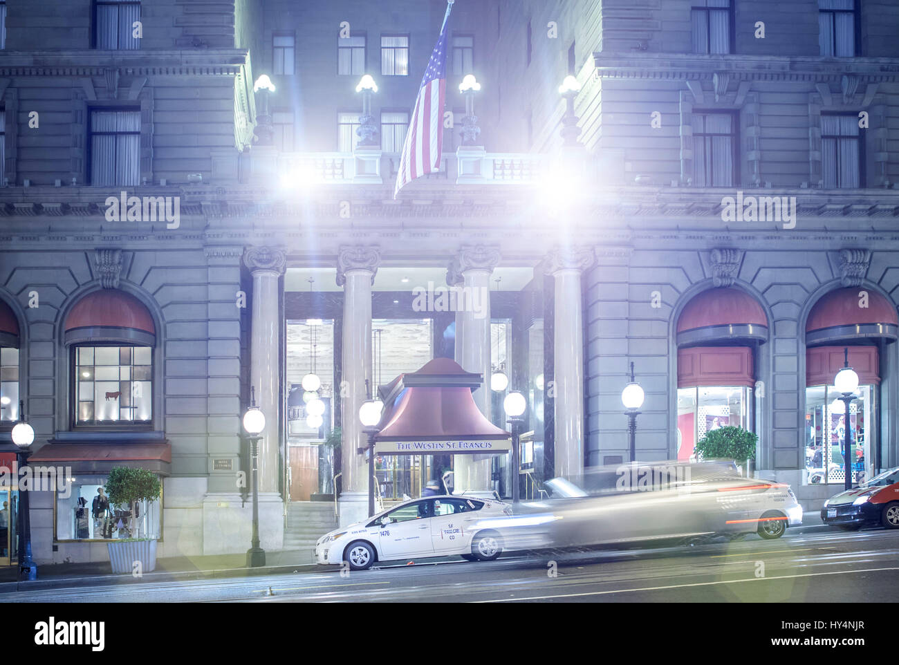 Cable car night in san hi-res stock photography and images - Alamy