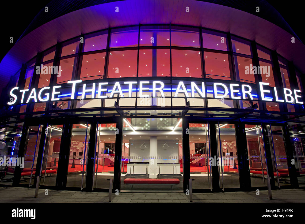 Hafen theater hi-res stock photography and images - Alamy