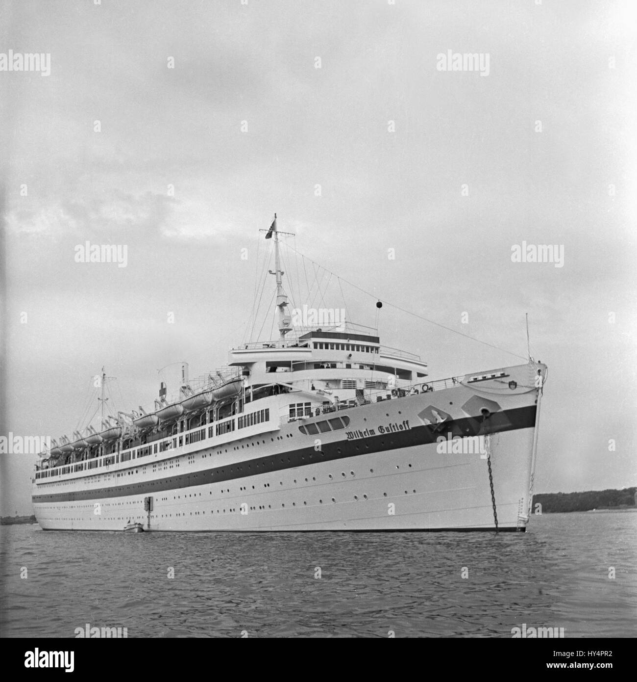 Wilhelm gustloff ship Black and White Stock Photos & Images - Alamy