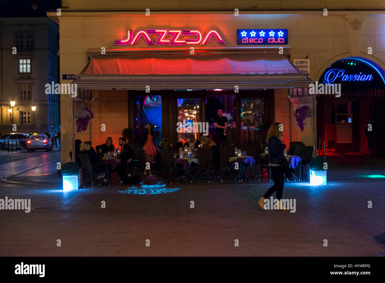 Poland, Wroclaw, Nightlife on the Rynek Stock Photo - Alamy