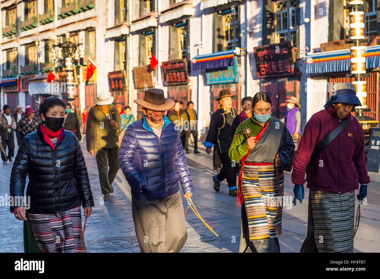 Lhasa, Barkhor Street Stock Photo - Alamy