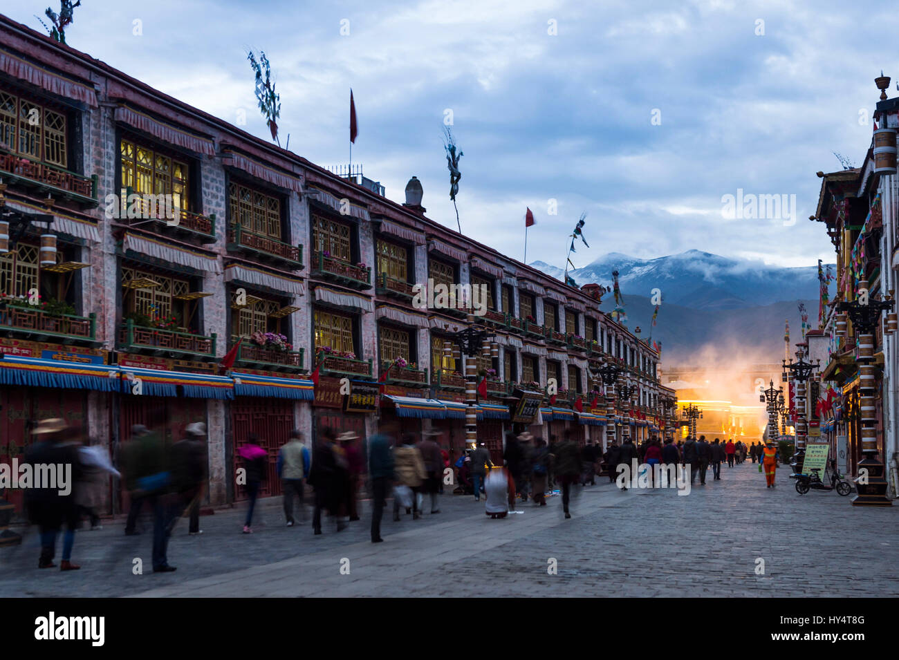 Lhasa, Barkhor Street Stock Photo - Alamy
