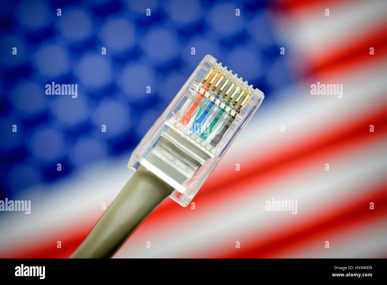 Netzwerkkabel hi-res stock photography and images - Alamy