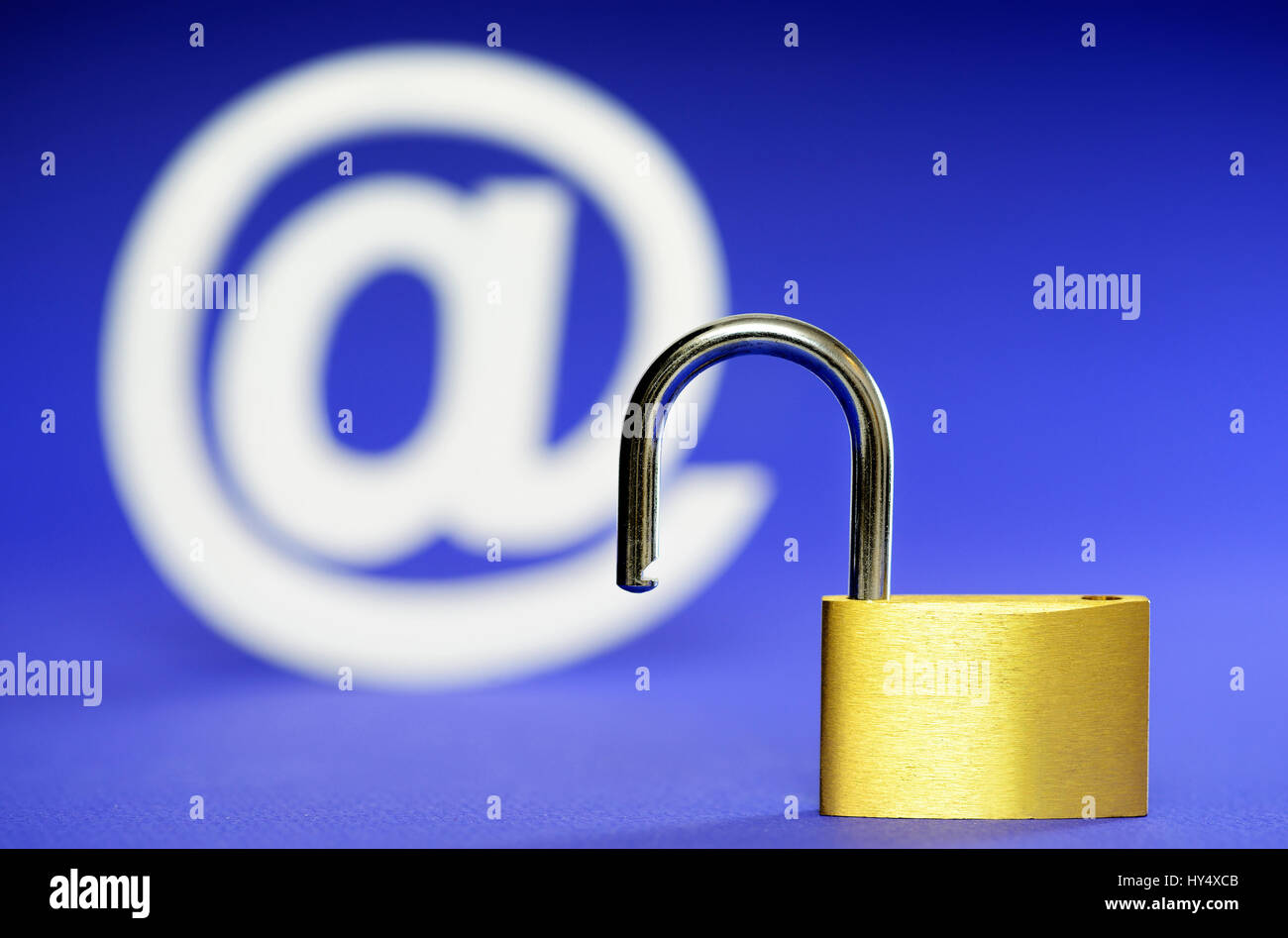 Offen sign hi-res stock photography and images - Alamy