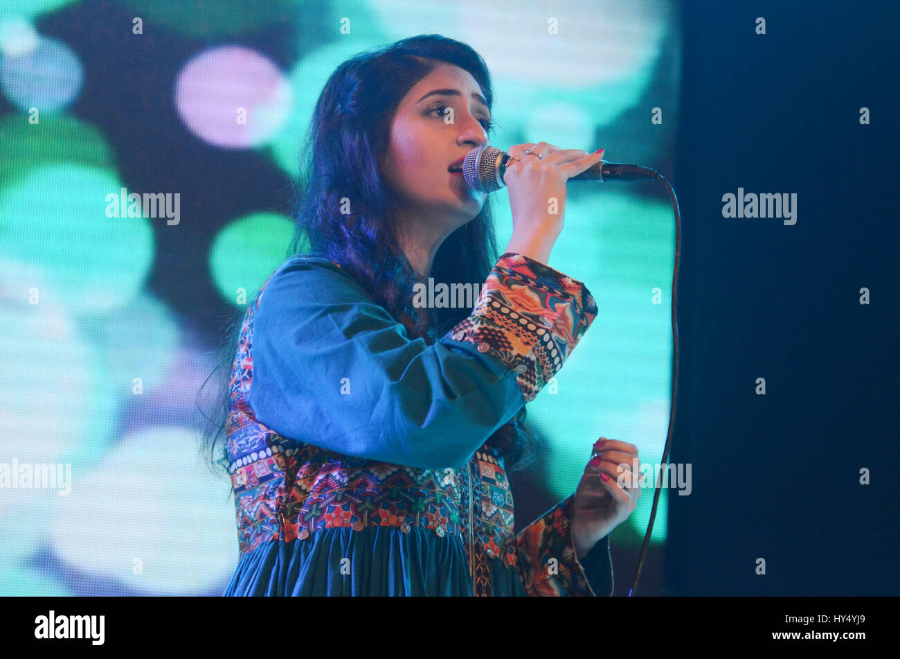 Lahore, Pakistan. 01st Apr, 2017. Pakistani artist performing on stage ...