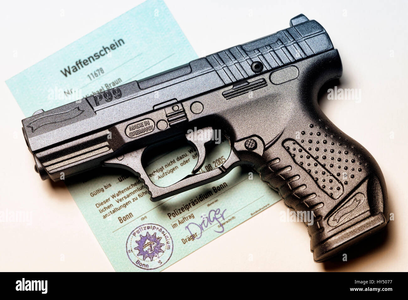 Gun licence hi-res stock photography and images - Alamy