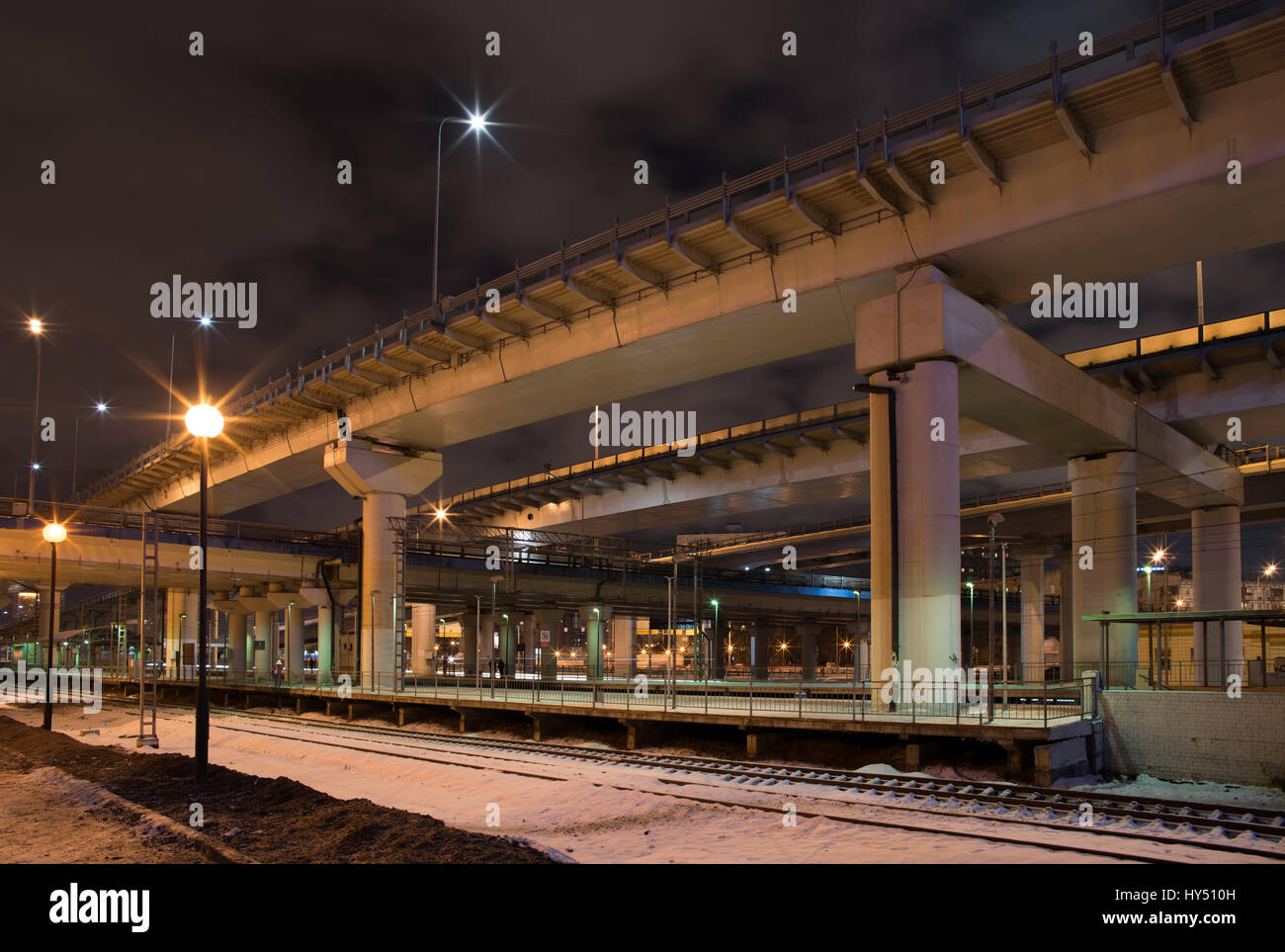 Bridged rotary interchange hi-res stock photography and images - Alamy