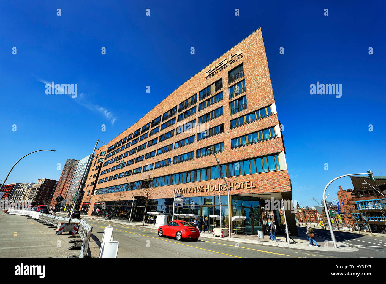Five hours hi-res stock photography and images - Alamy