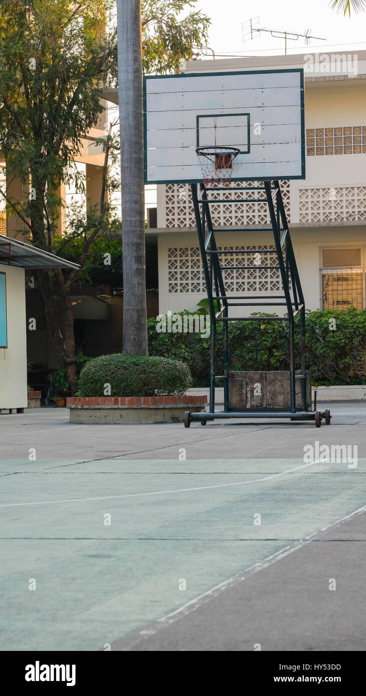 Old basketball court hi-res stock photography and images - Alamy