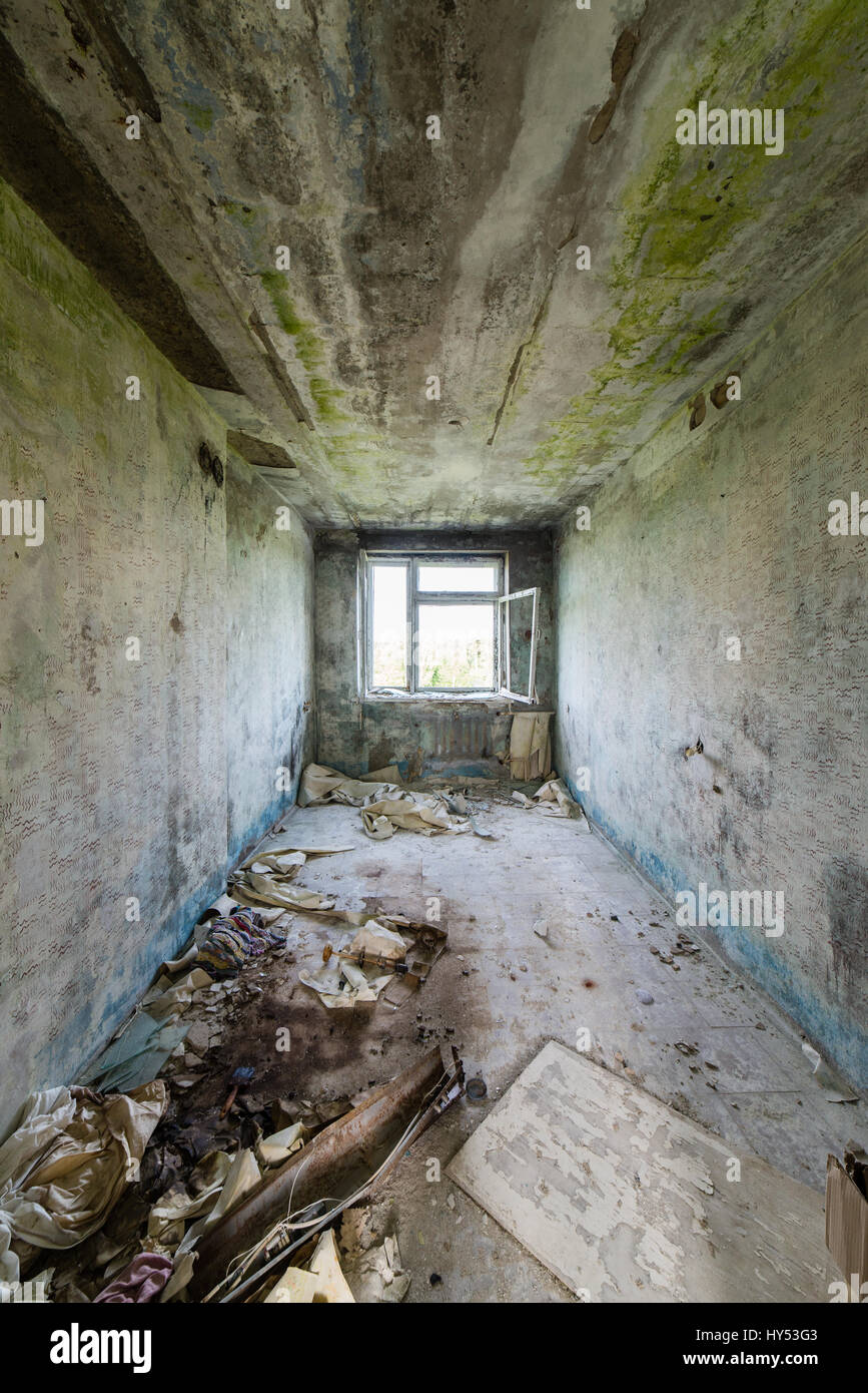 Hospital operating room in soviet hi-res stock photography and images ...