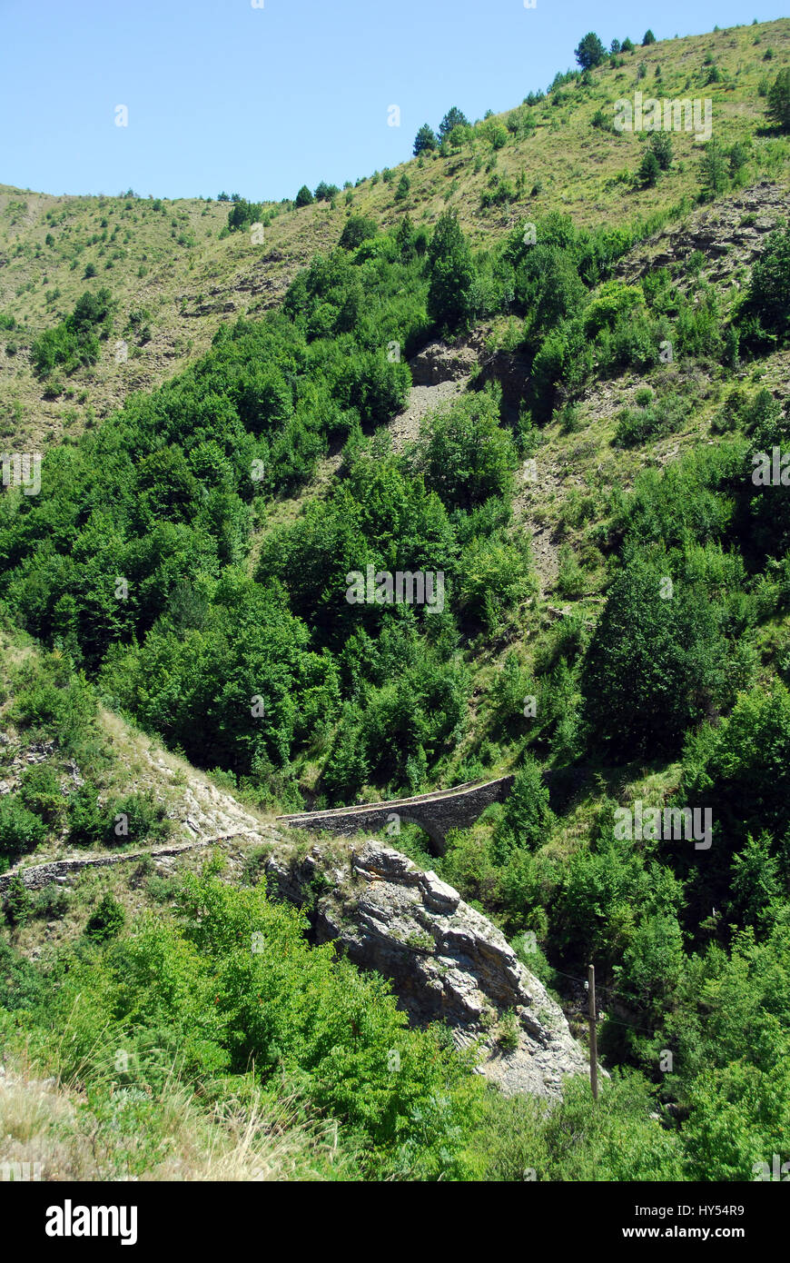 The giant stone steps of Vradeto village and the Beloi viewpoint 0f ...
