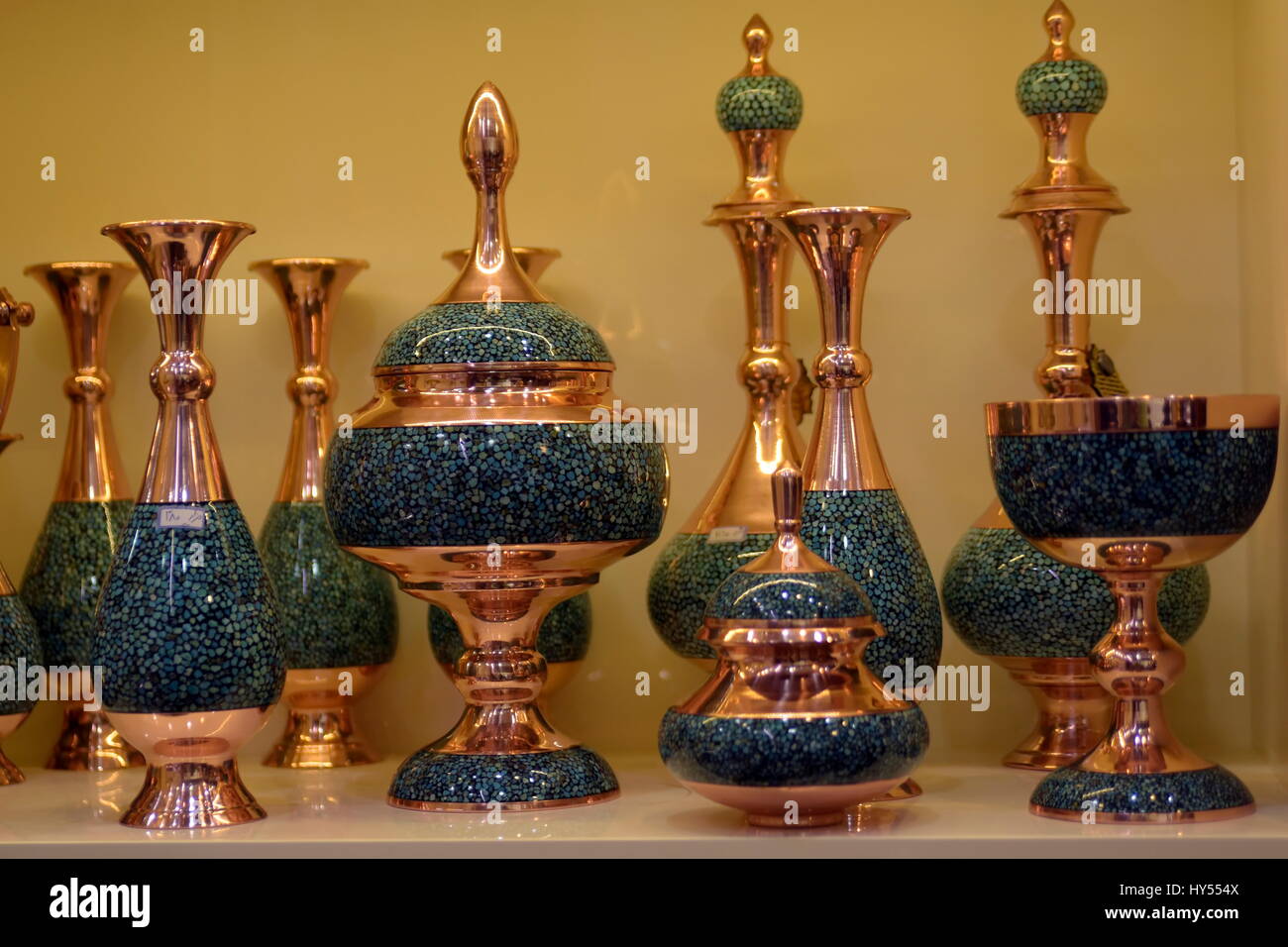 Handicraft made in esfahan isfahan hi-res stock photography and images ...