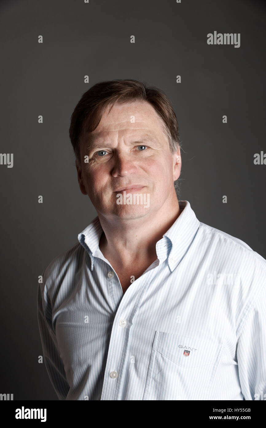 Set phasers to stun hi-res stock photography and images - Alamy