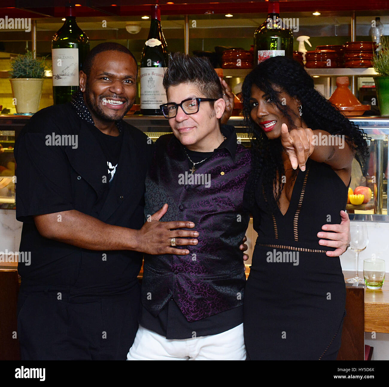 Beth Jones hosts an intimate VIP dinner with a group of celebrity ...