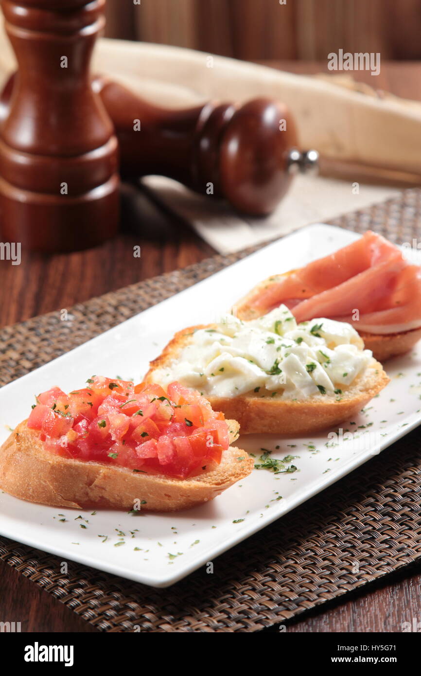 bread and toast Stock Photo - Alamy