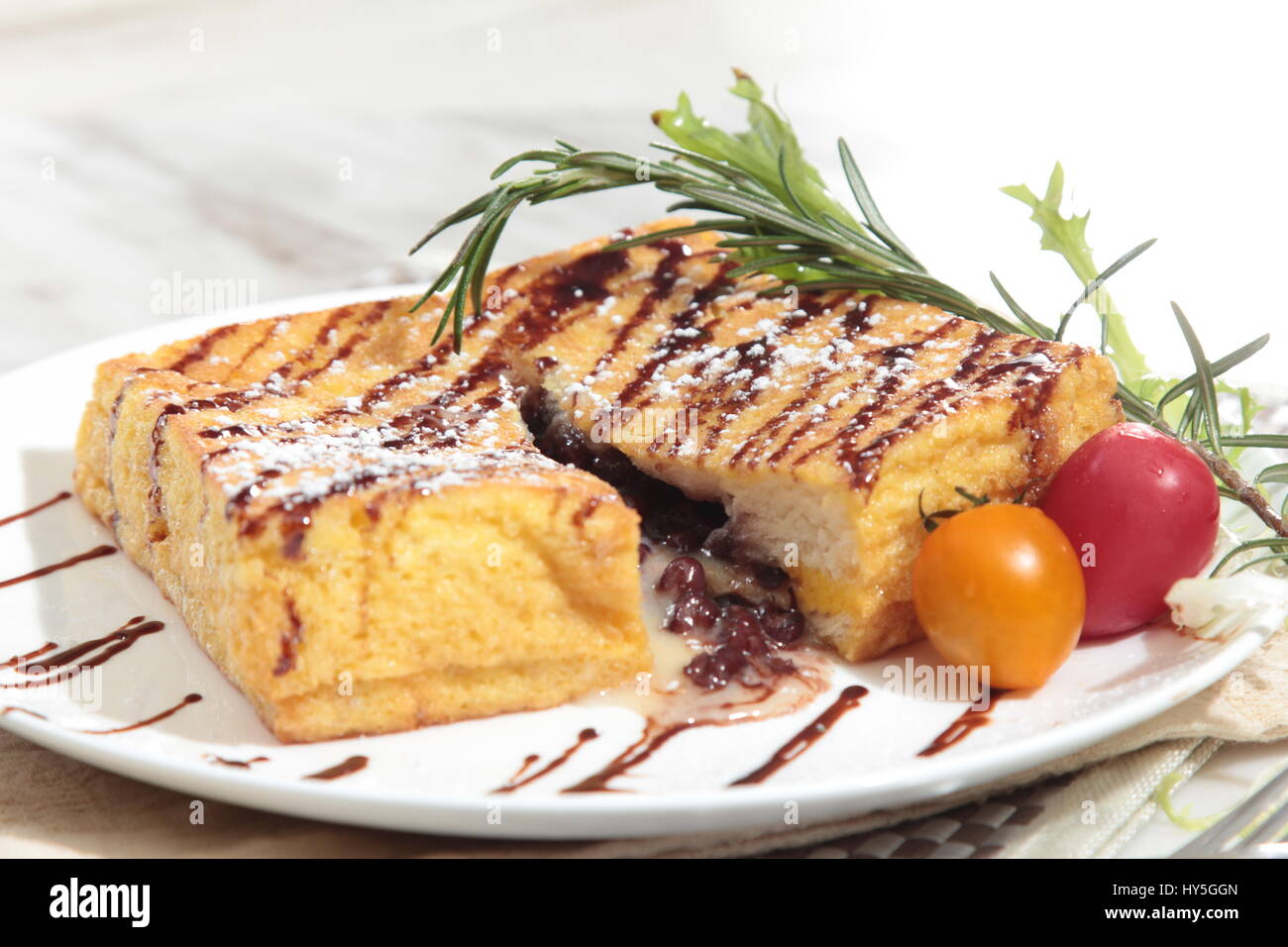 bread and toast Stock Photo - Alamy