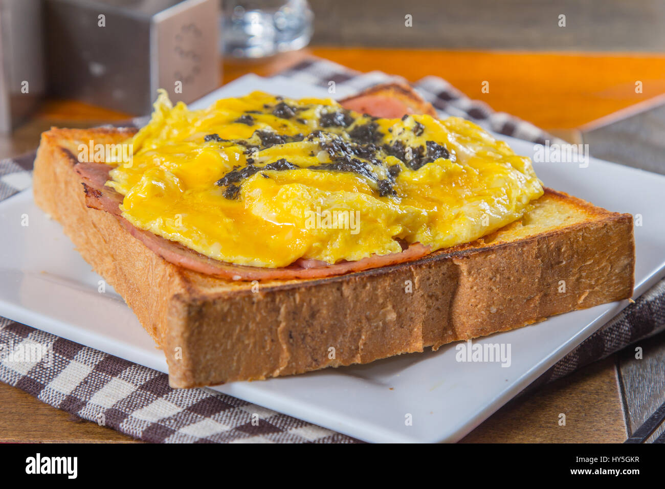 bread and toast Stock Photo - Alamy