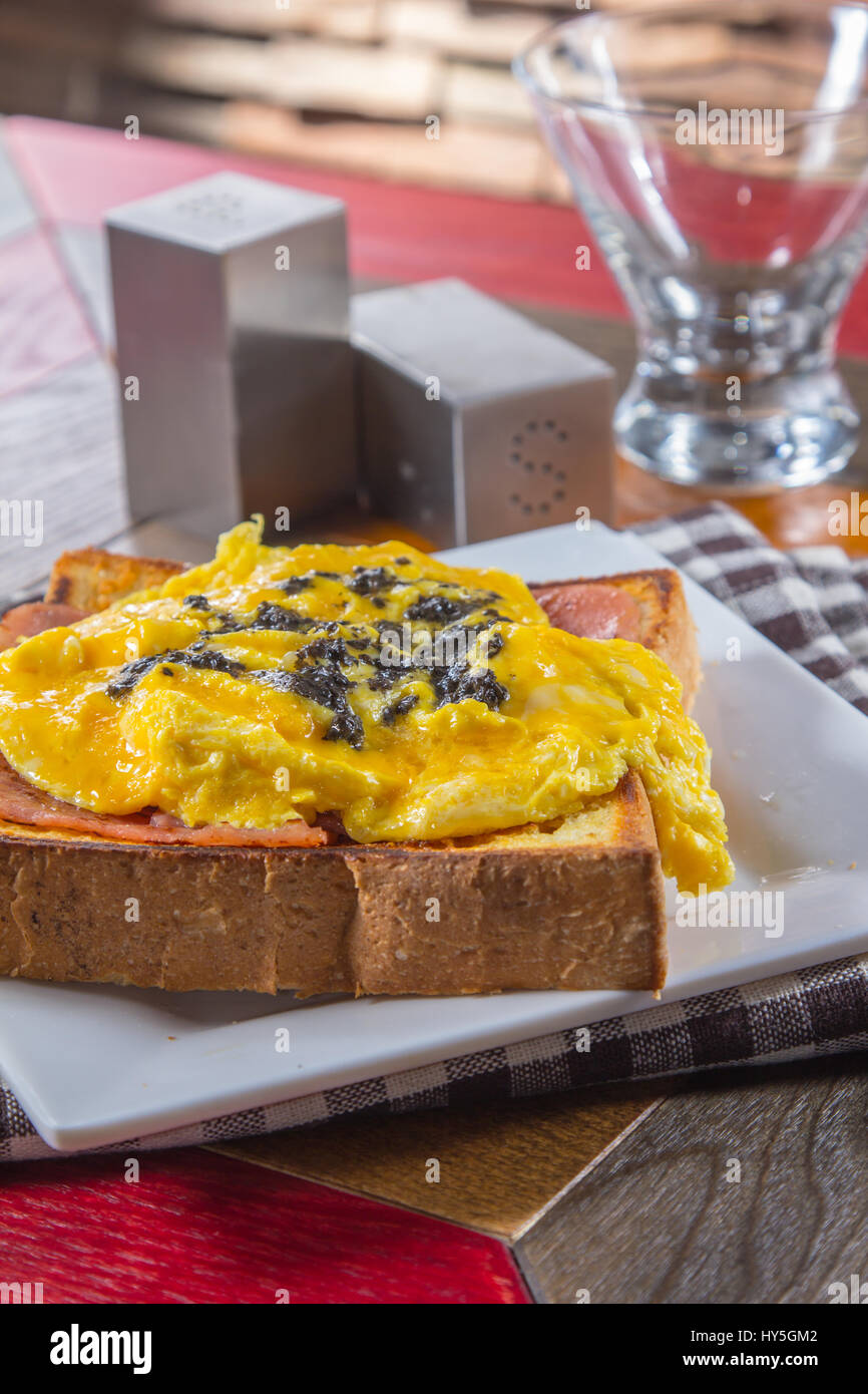 bread and toast Stock Photo - Alamy