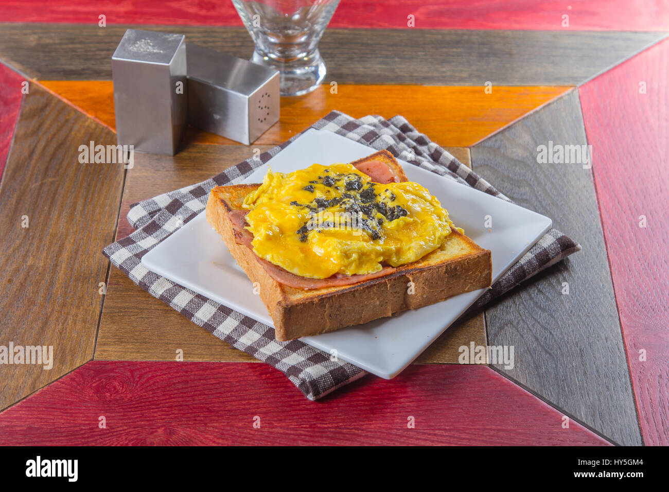 bread and toast Stock Photo - Alamy