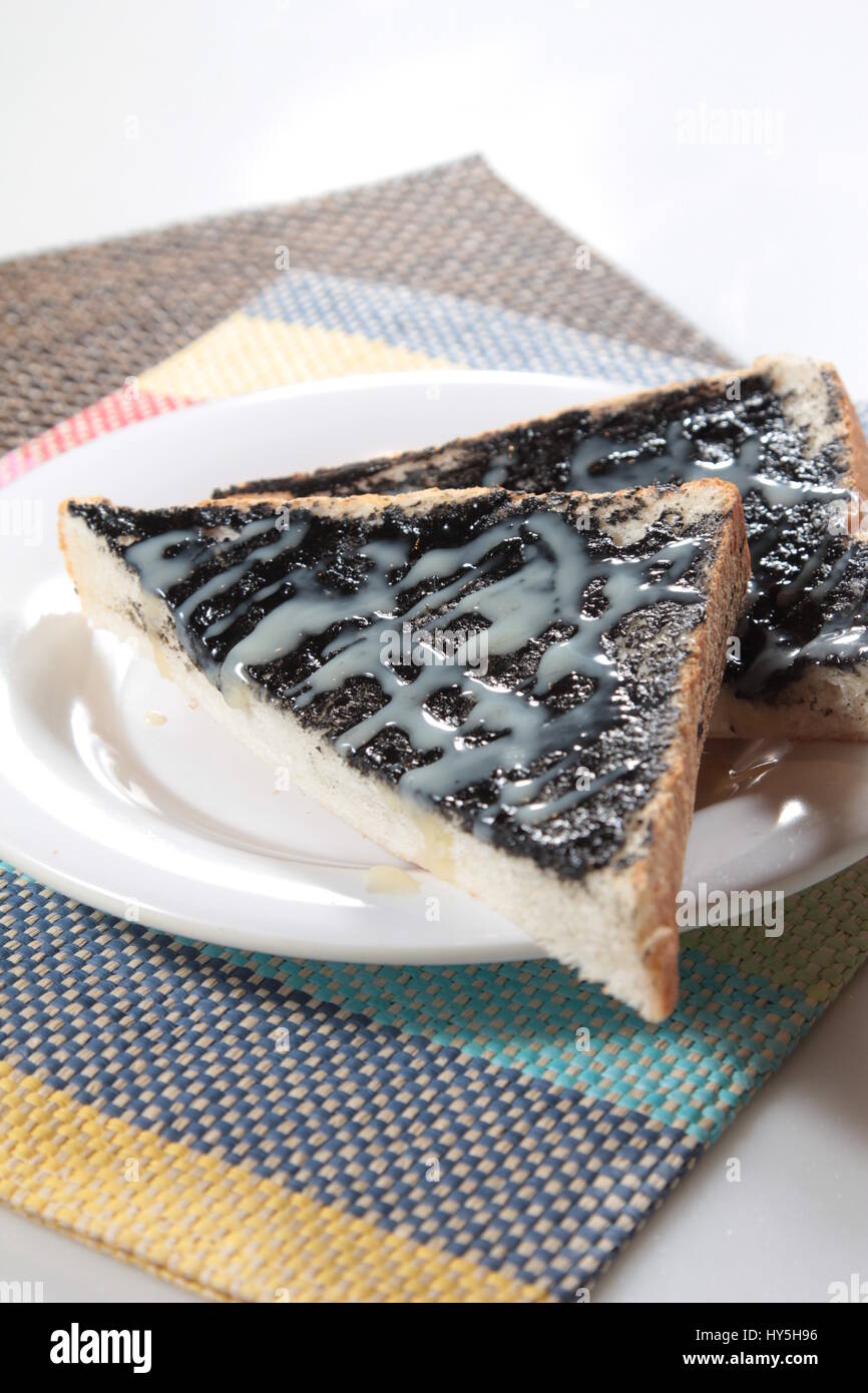 bread and toast Stock Photo - Alamy