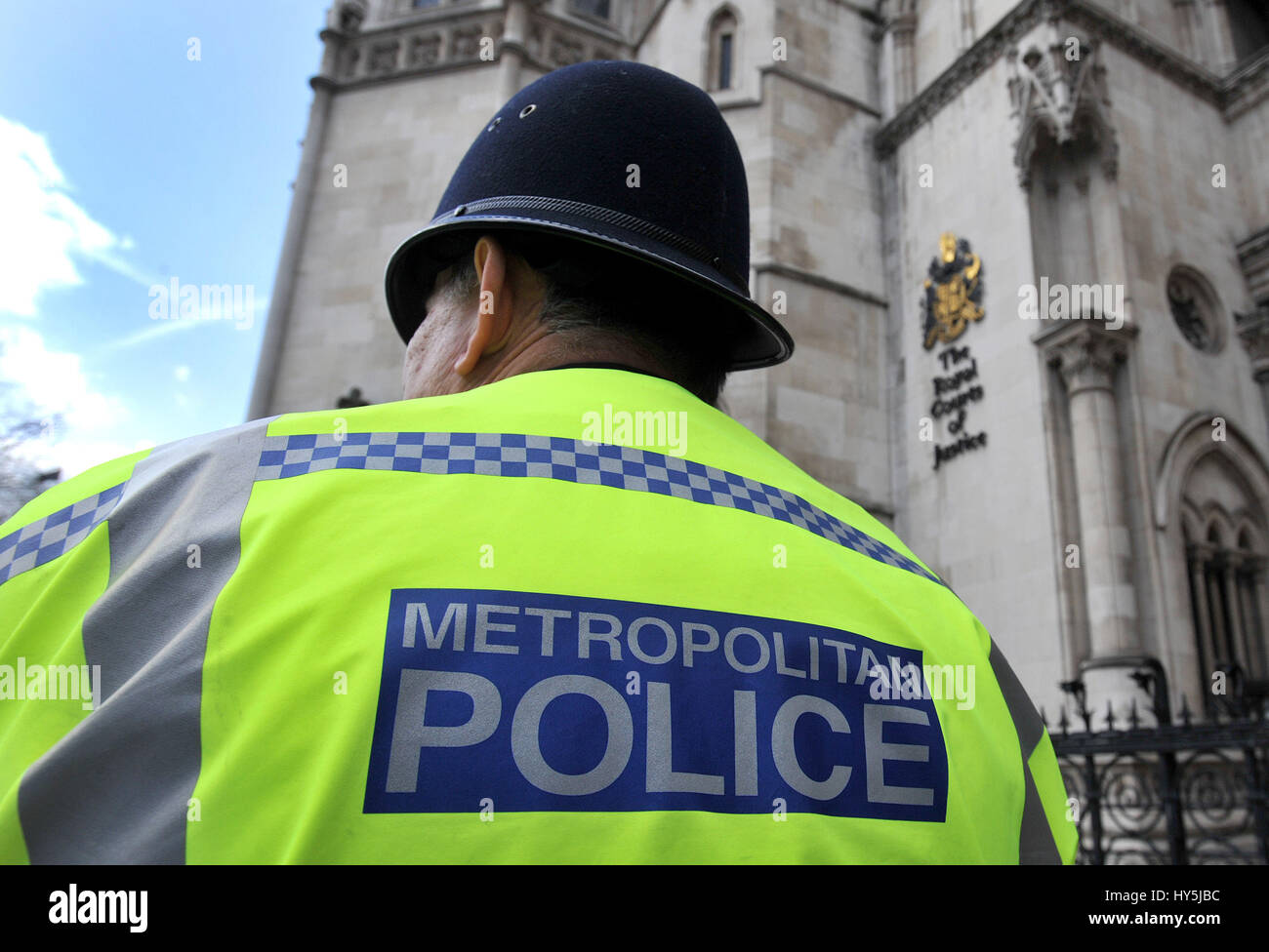 Stock photo of a Metropolitan Police Service (MPS) officer outside the ...