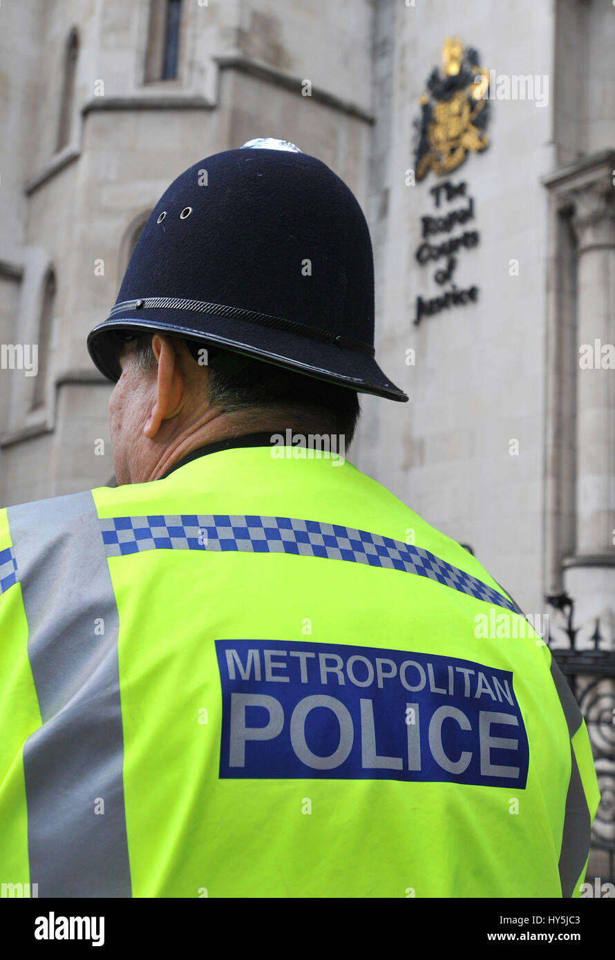 Stock photo of a Metropolitan Police Service (MPS) officer outside the ...
