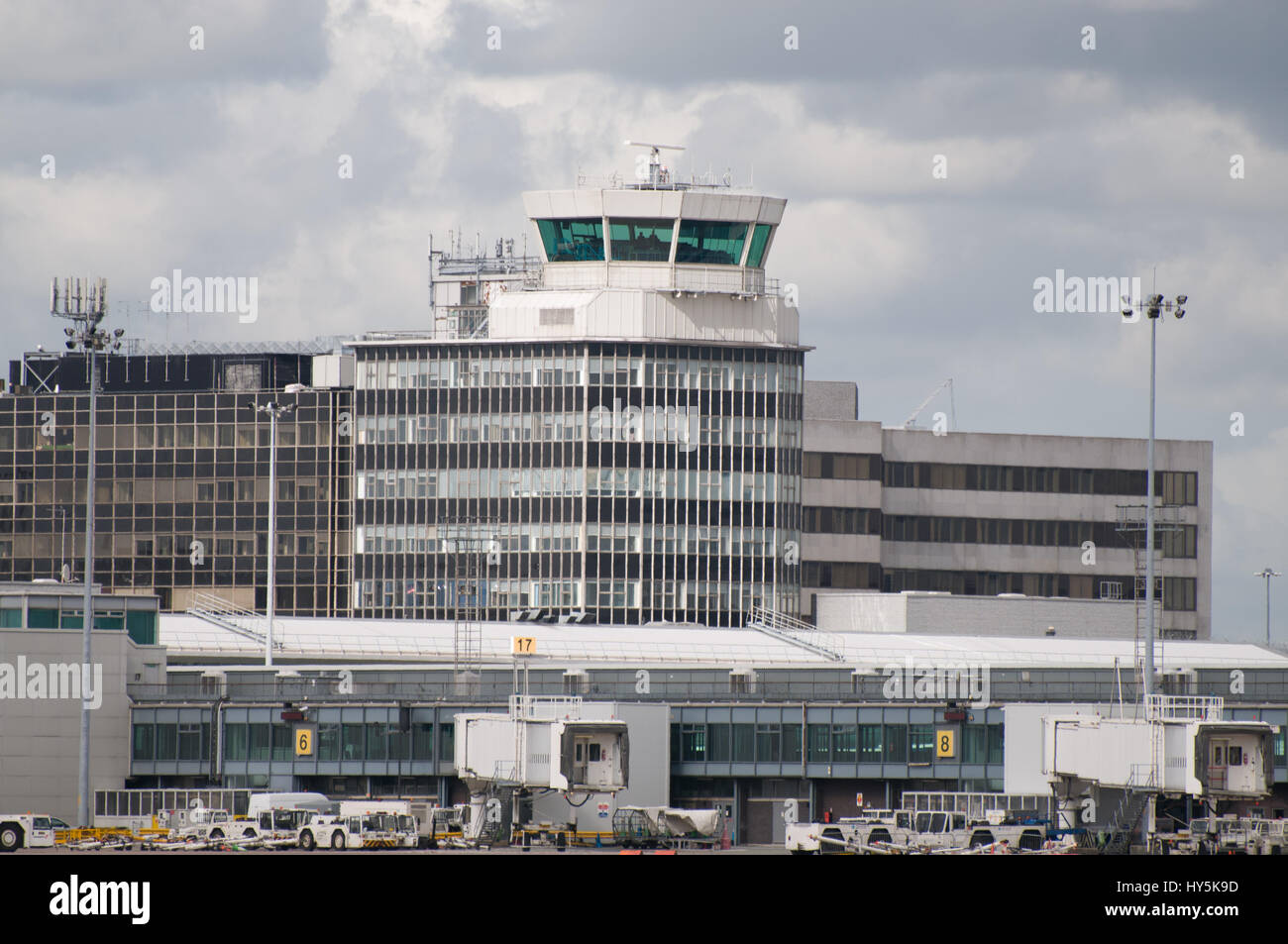 Manchester airport and control tower hi-res stock photography and ...