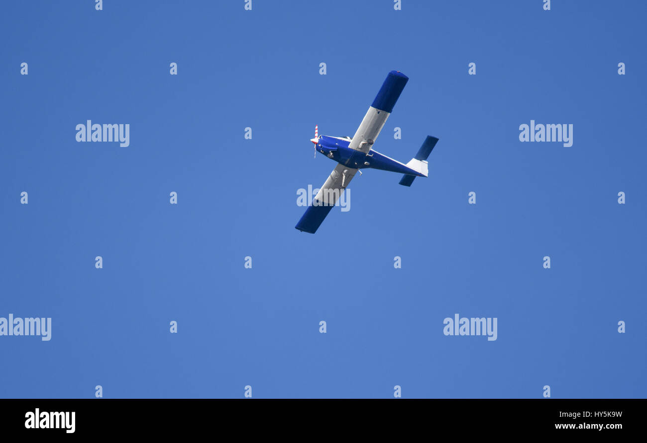 Two seater plane hi-res stock photography and images - Alamy