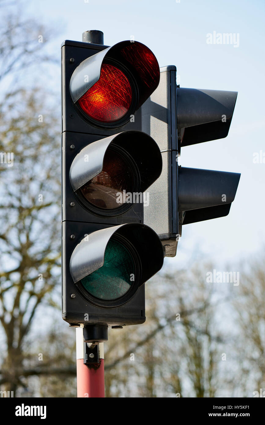 Red light traffic signal hi-res stock photography and images - Alamy
