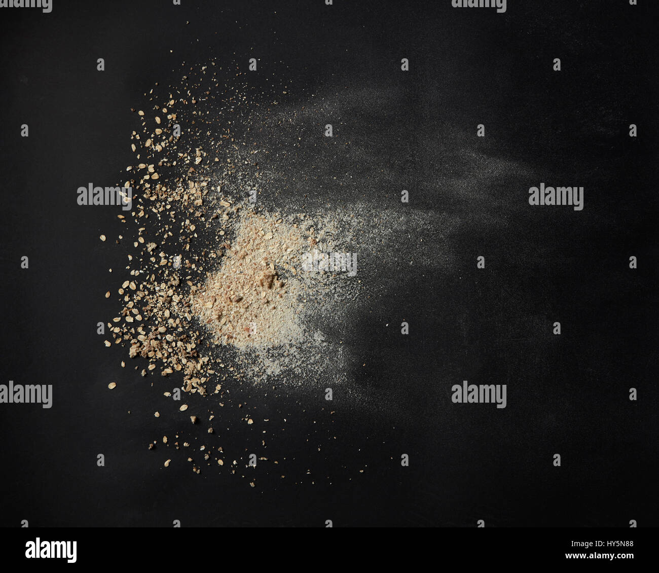 powder of oats Stock Photo - Alamy