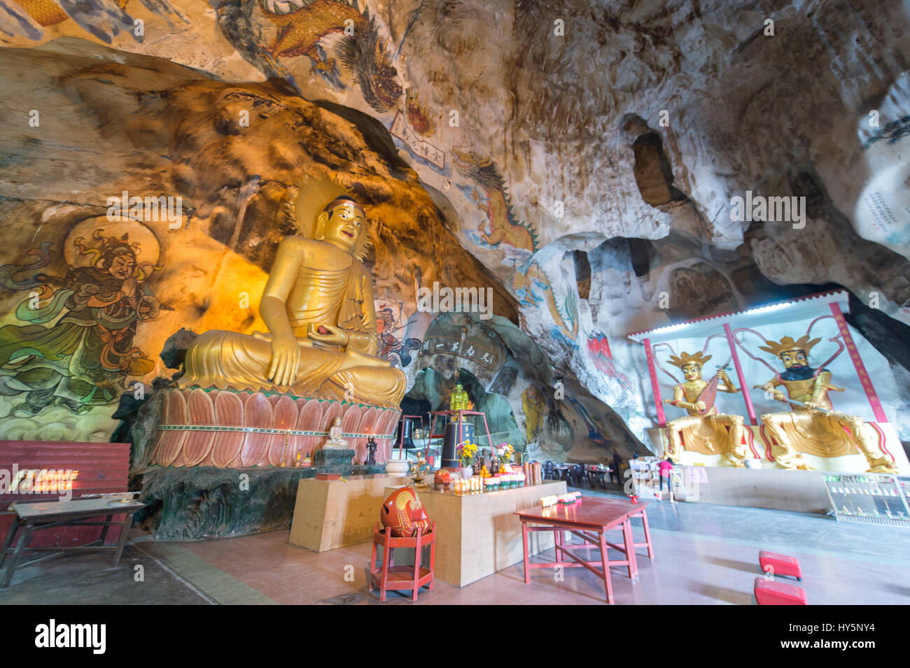 The Perak Tong. It is a Chinese Buddhist temple built within a ...
