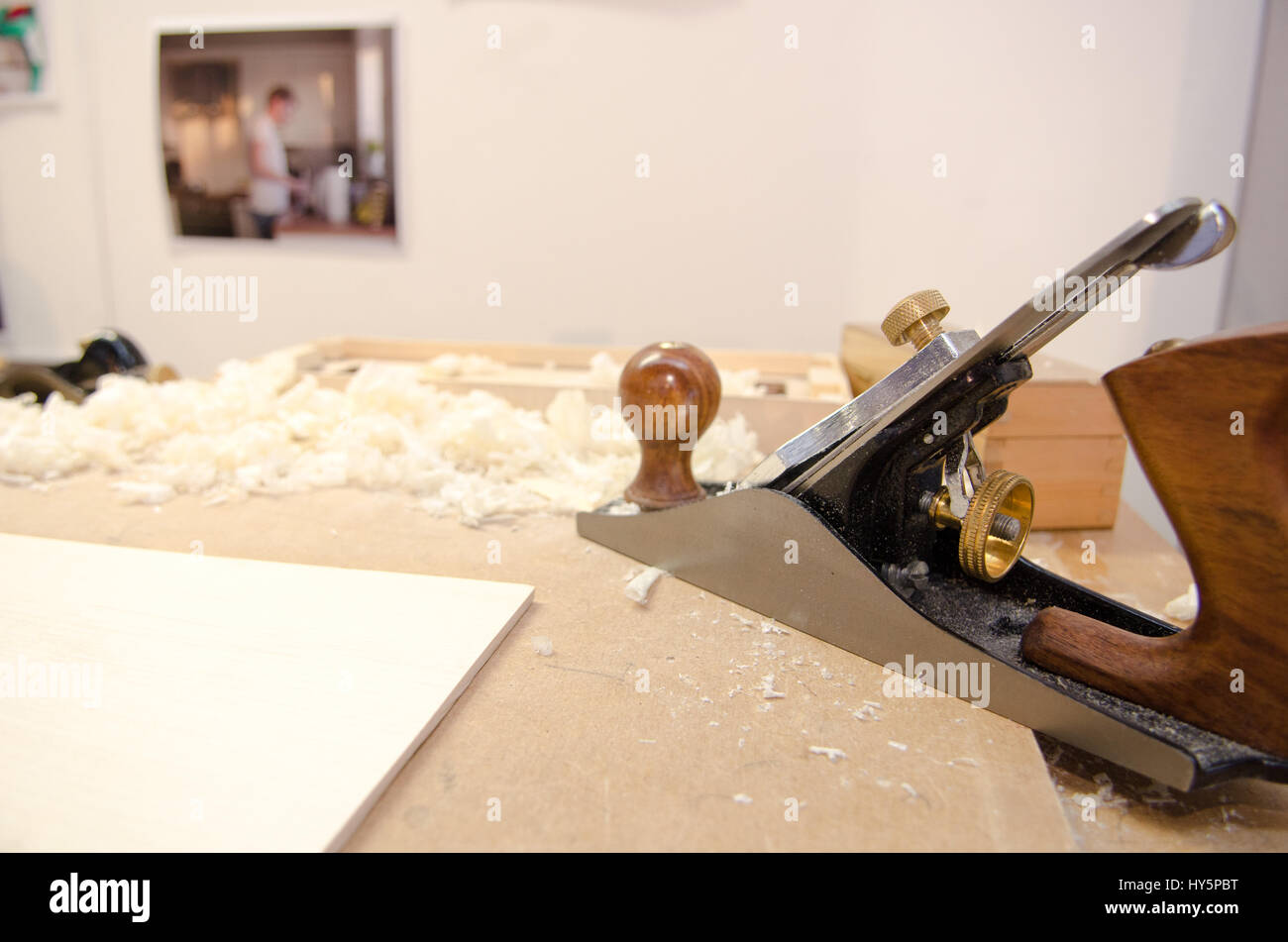 Wood carving lessons hi-res stock photography and images - Alamy