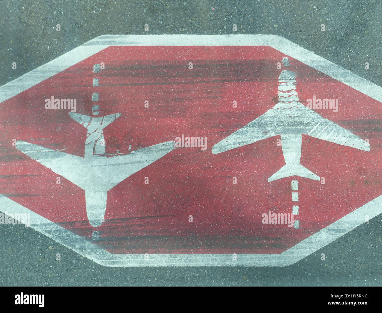 aircraft,airplanes,airport,direction,direction of moving aircraft,for ...